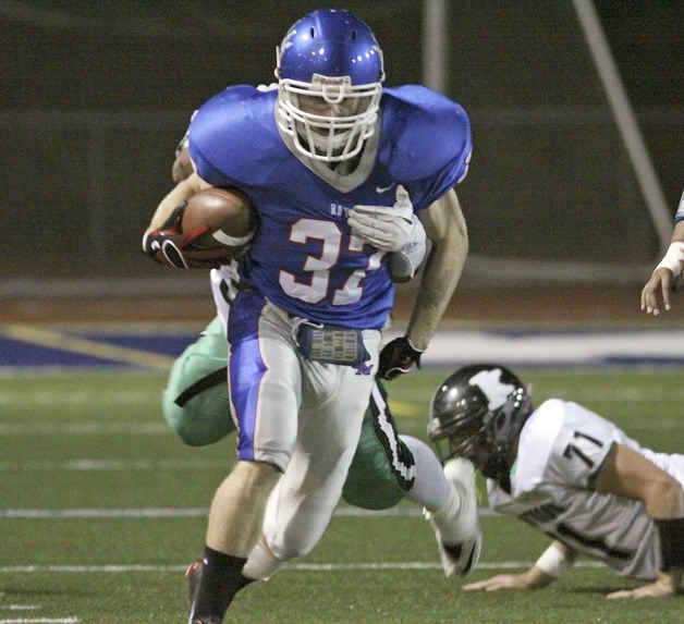 Kent-Meridian v. Kentwood football | Slide Show | Kent Reporter