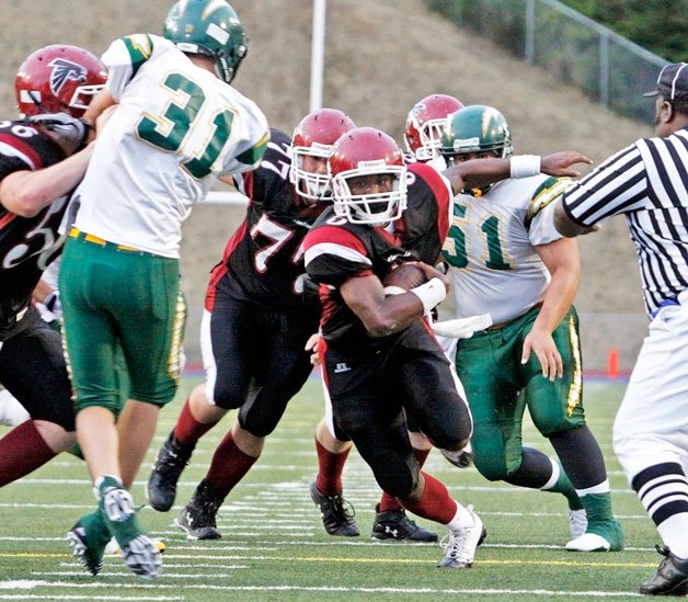 FOOTBALL: New-look Kentlake blasts Kentridge, 30-14 | Kent Reporter