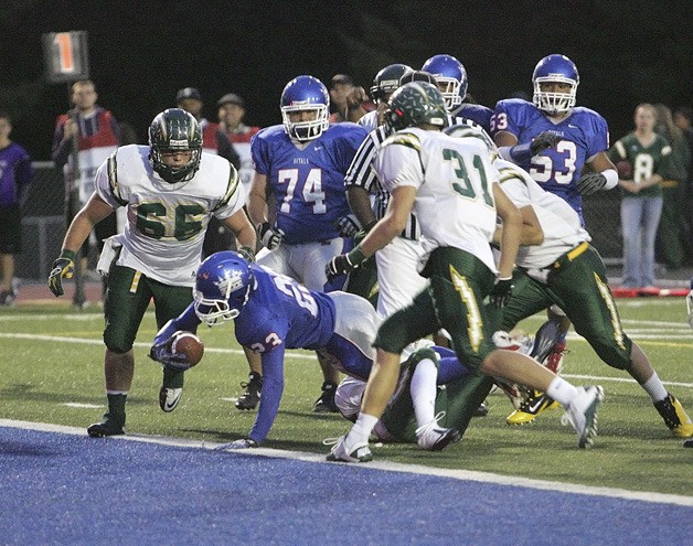 Kentridge at Kent-Meridian prep football | Slide Show | Kent Reporter