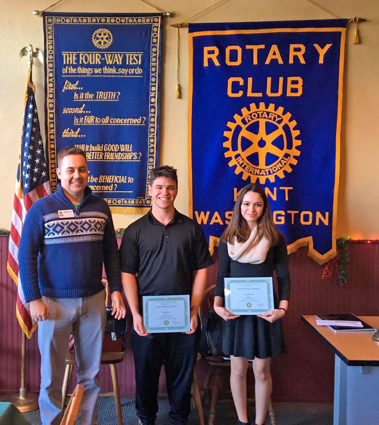 Rotary Club honors Kentridge students | Kent Reporter