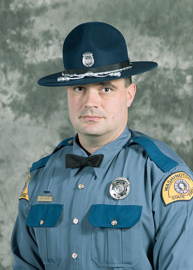 Kent man sworn in as Washington State Patrol trooper | Kent Reporter