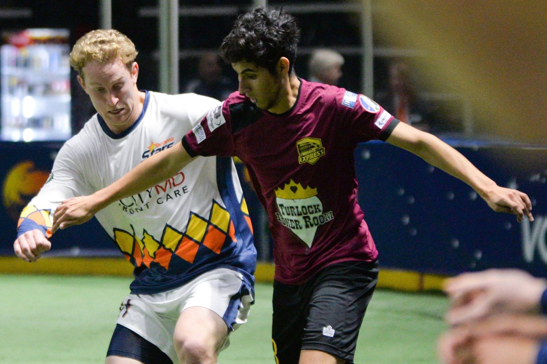 Stars soar in opener | Kent Reporter