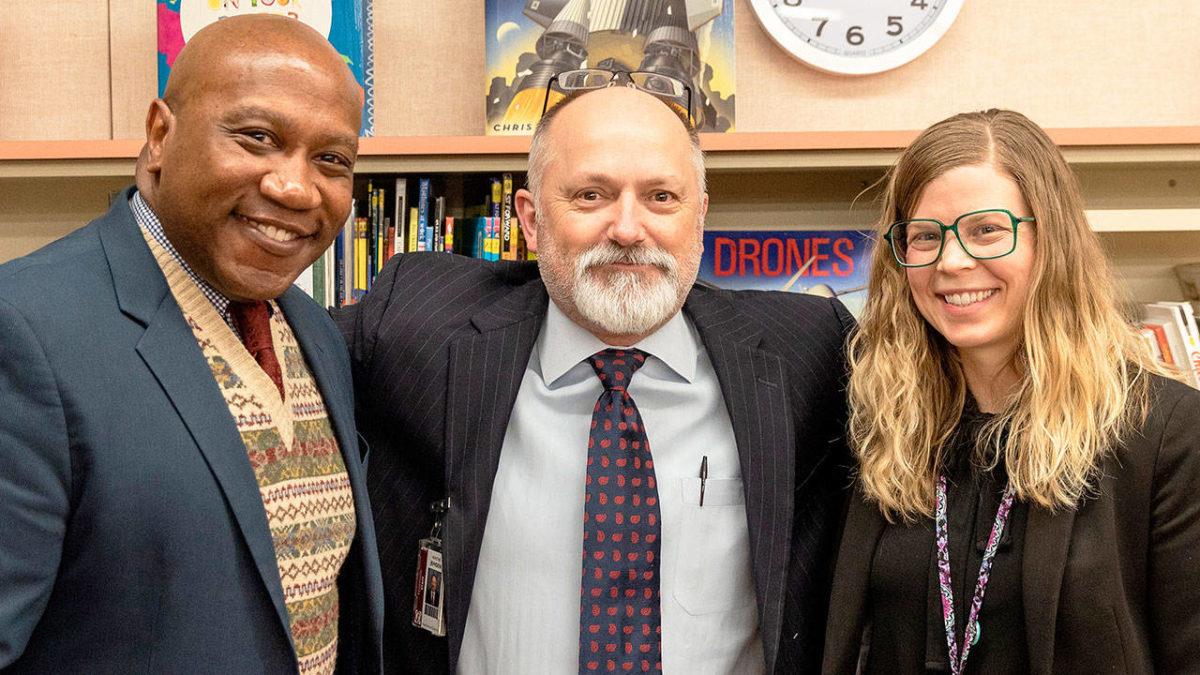 Ridgewood Elementary’s Wayne Jensen named Kent’s teacher of the year ...