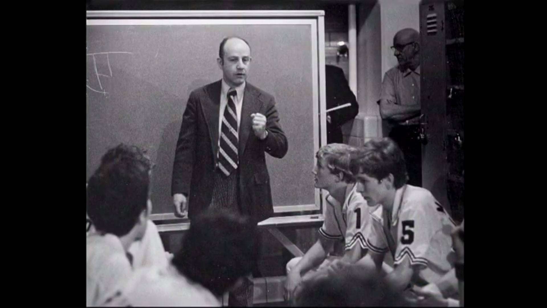 Legendary Mercer Island basketball coach Ed Pepple dies at age 88 ...