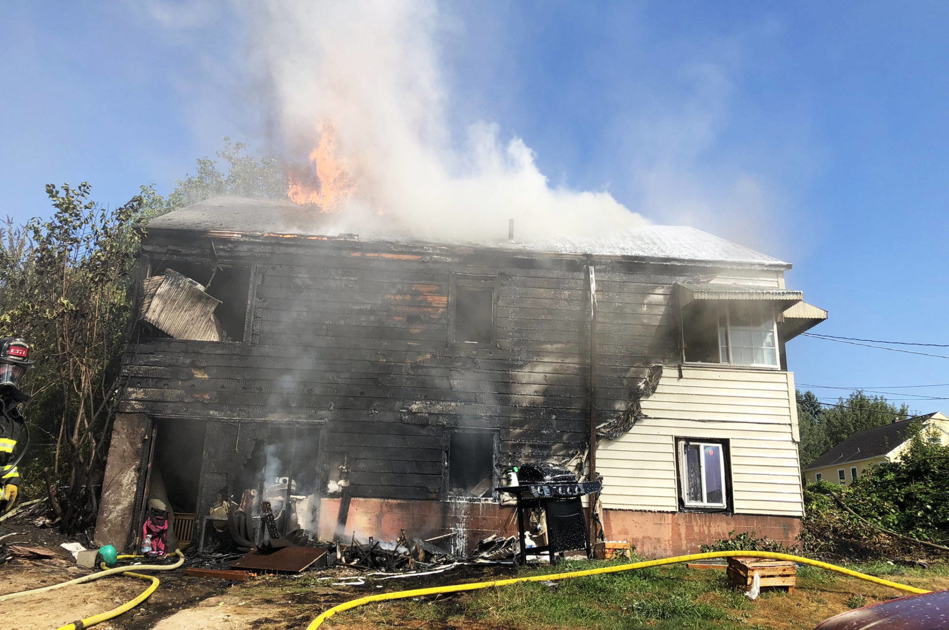 Six adults displaced by Kent house fire | Kent Reporter