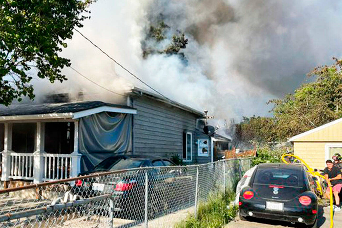 Fire displaces family of five from downtown Kent home | Kent Reporter