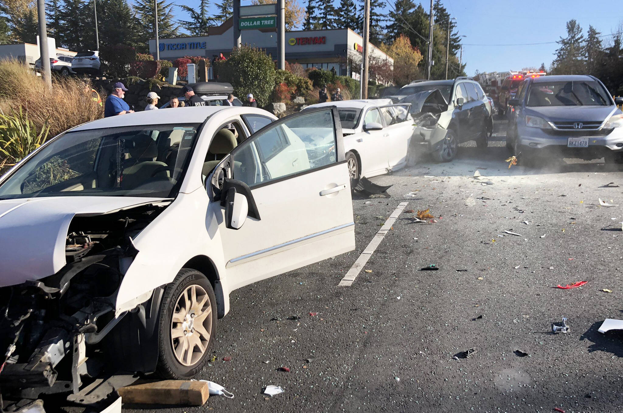 Two injured in six-vehicle crash in Kent on East Hill | Kent Reporter