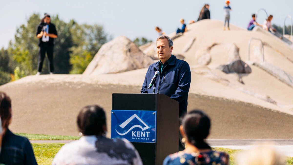 Leaders celebrate completion in Kent of Lower Russell levee | Kent Reporter