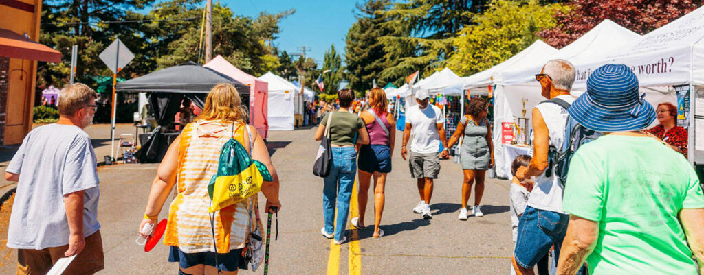 Thousands fill downtown streets for Kent Cornucopia Days | Photos ...