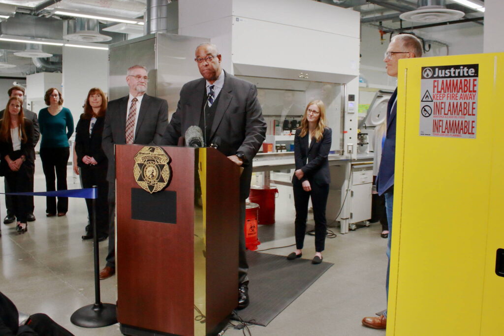 State patrol opens new toxicology lab in Federal Way | Kent Reporter