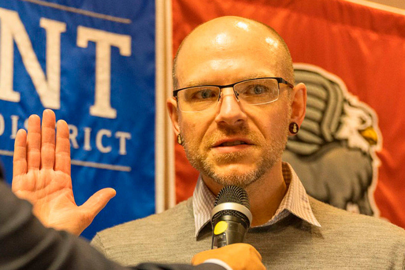 Split votes come early for new Kent School Board members | Kent Reporter