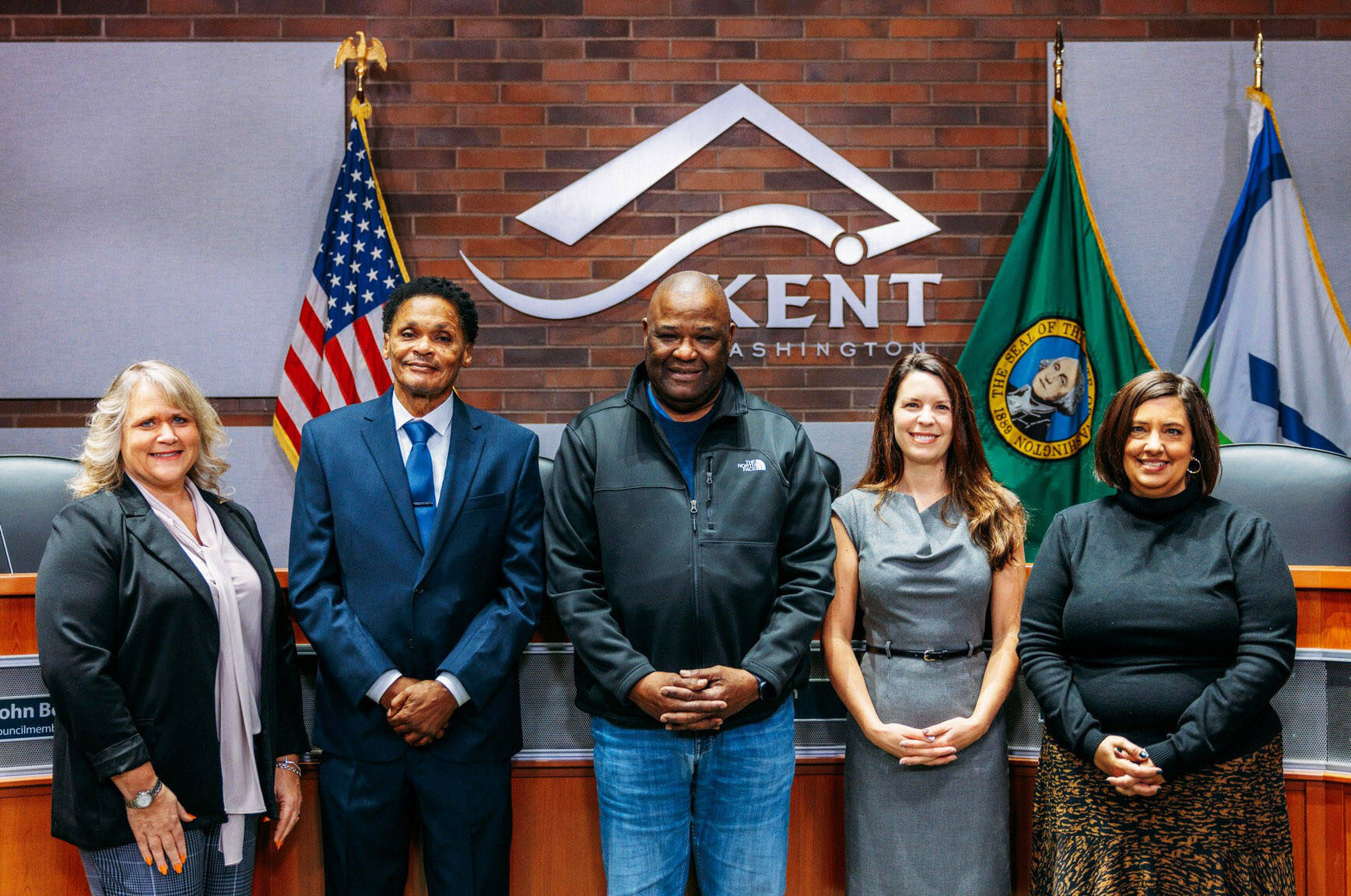 Mayor Ralph swears in four Kent City Council members | Kent Reporter