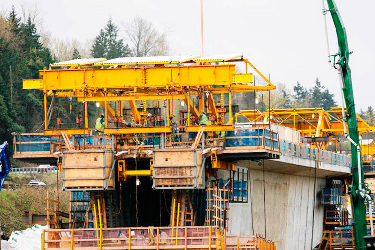 Sound Transit constructing giant bridge in Kent for light rail | Kent ...