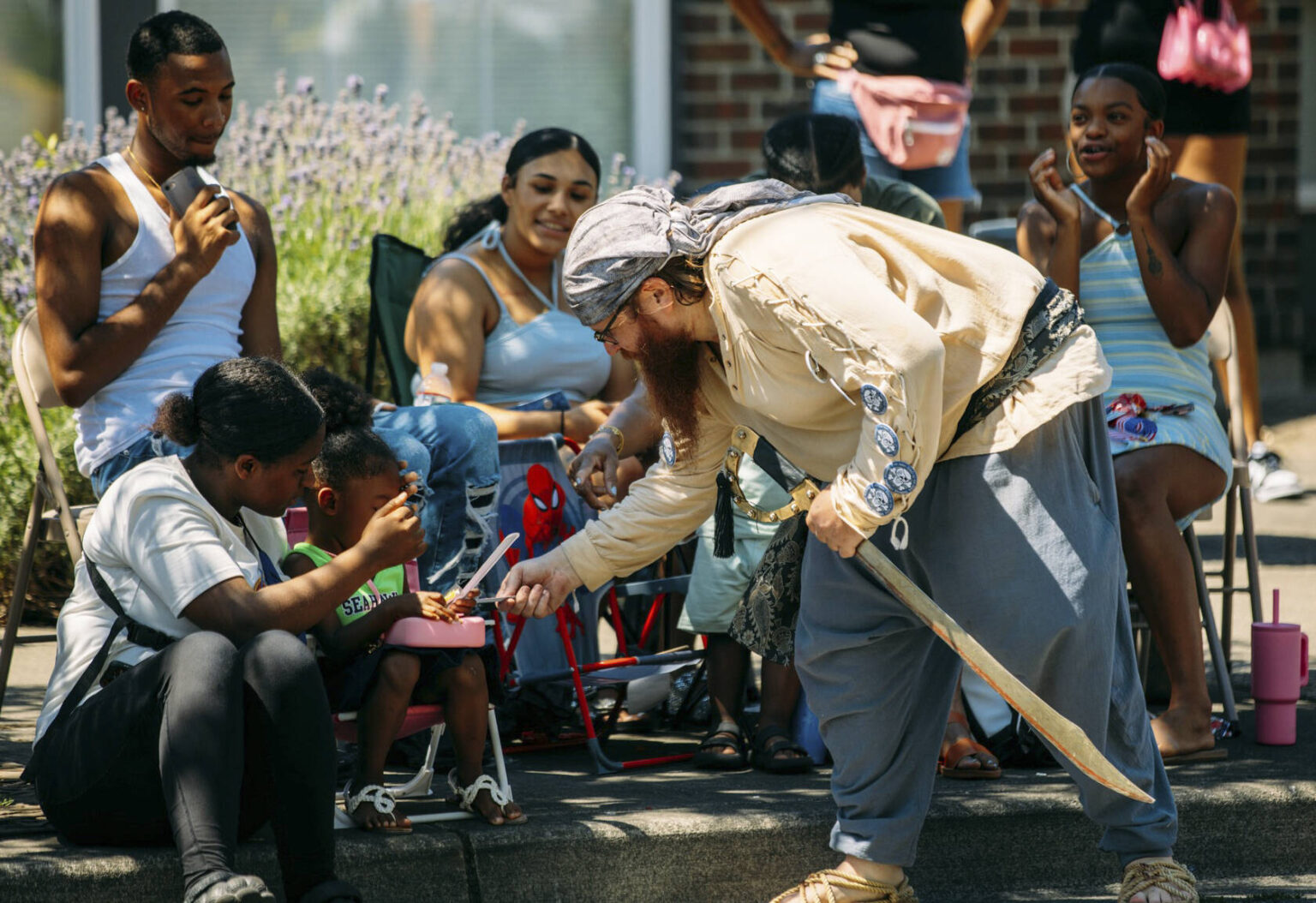 Dancing, music and fun at the Kent Cornucopia Days Grand Parade ...