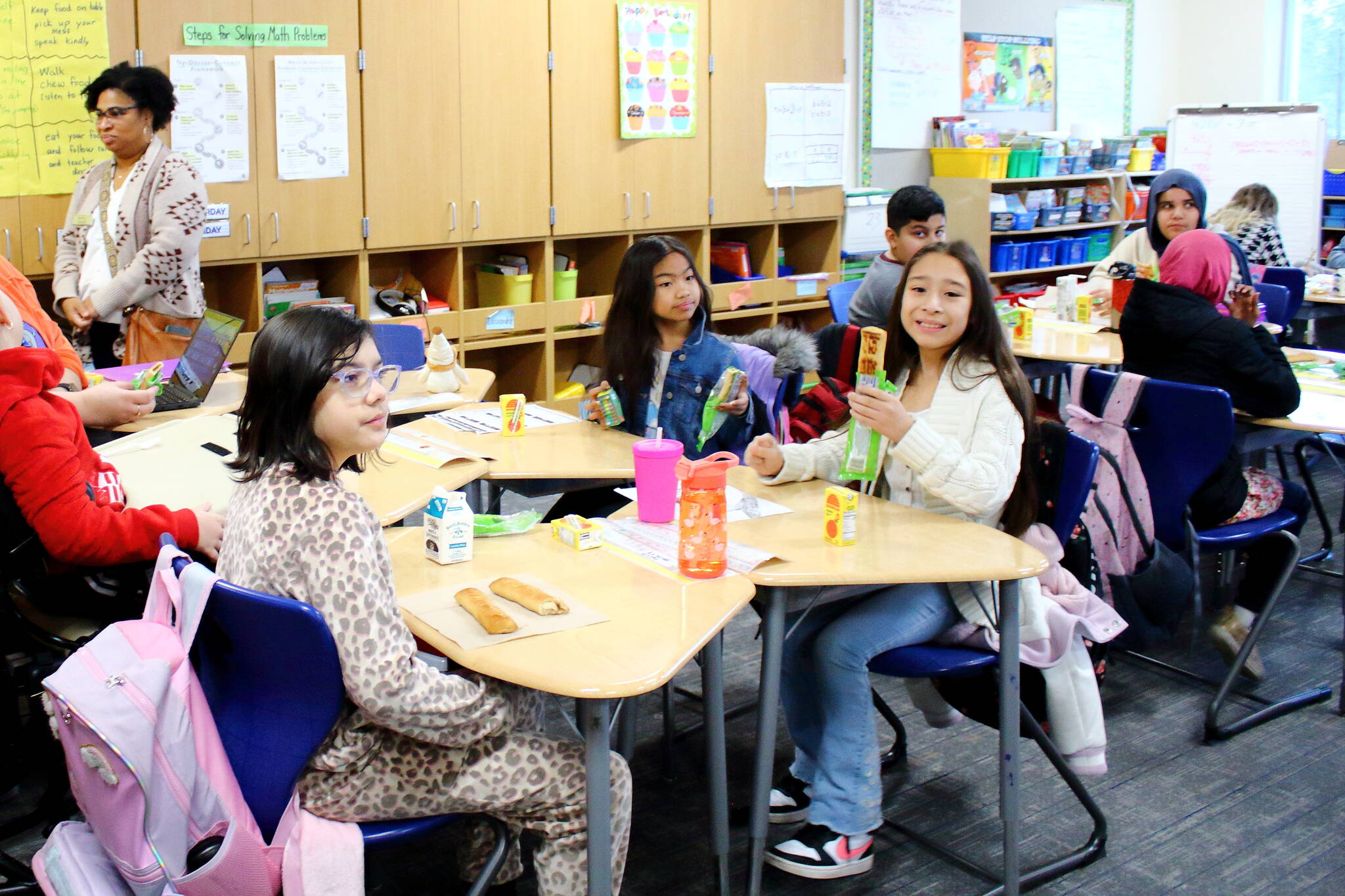 Breakfast in the Classroom program shines in Federal Way | Photos ...