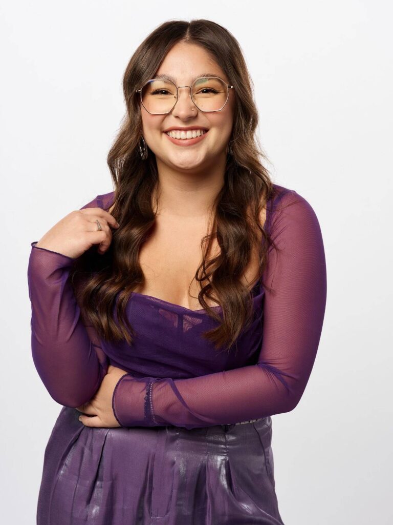 Maple Valley singer advances on ‘The Voice’ to next round | Kent Reporter