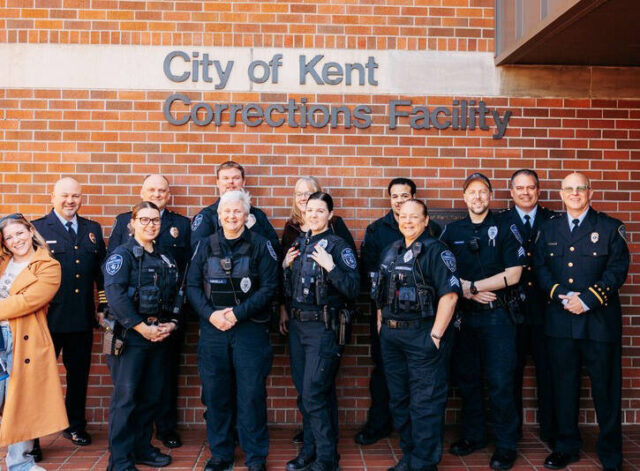City of Kent corrections officer retires after 36 years | Kent Reporter