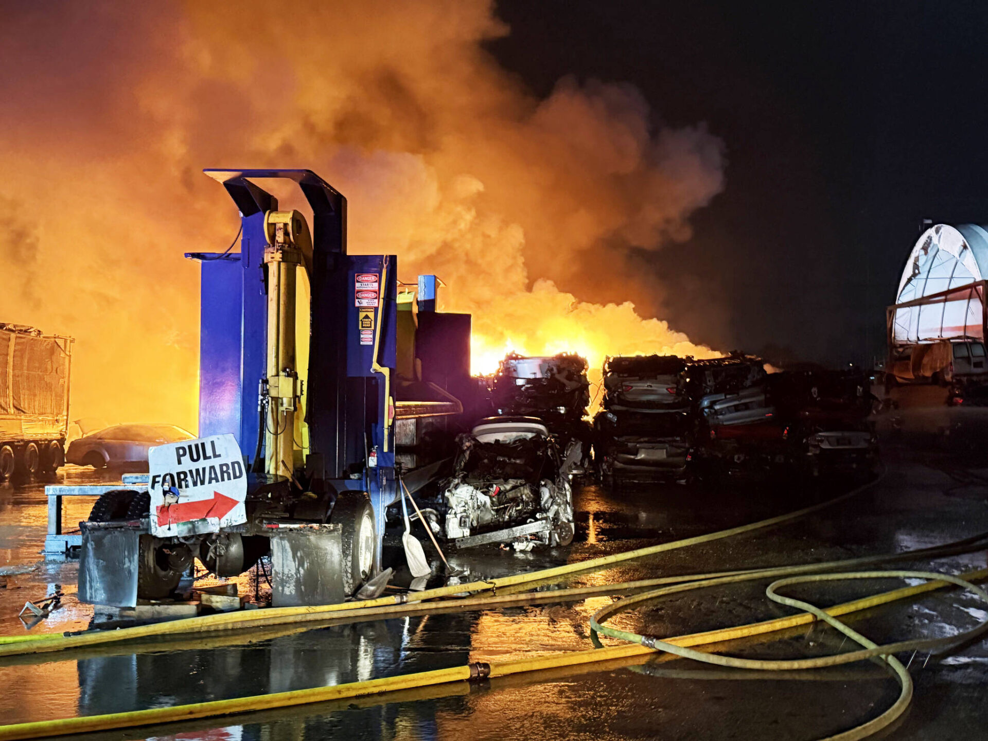 Kent fire burns more than 100 vehicles at wrecking yard | Kent Reporter