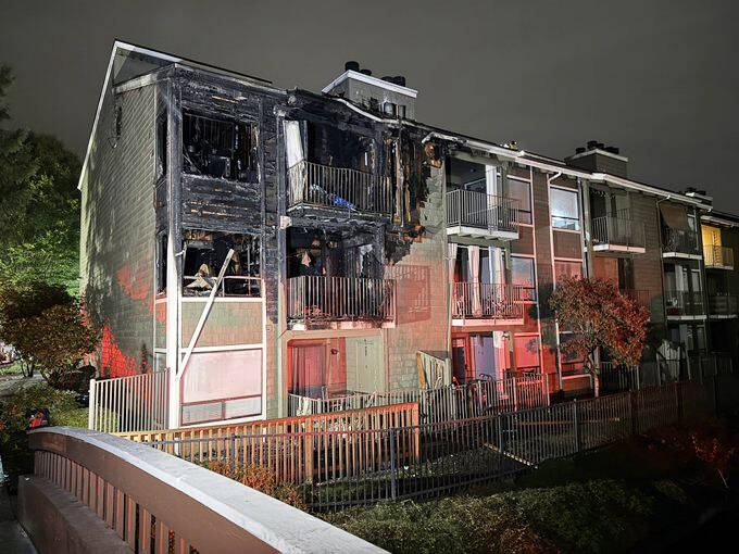 Kent fire at Waterbrook Apartments displaces five families | Kent Reporter
