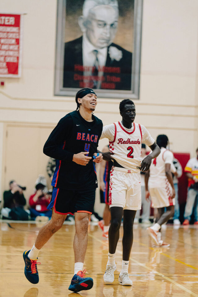 Renton falls to Rainier Beach and No. 1 national recruit Tyran Stokes ...