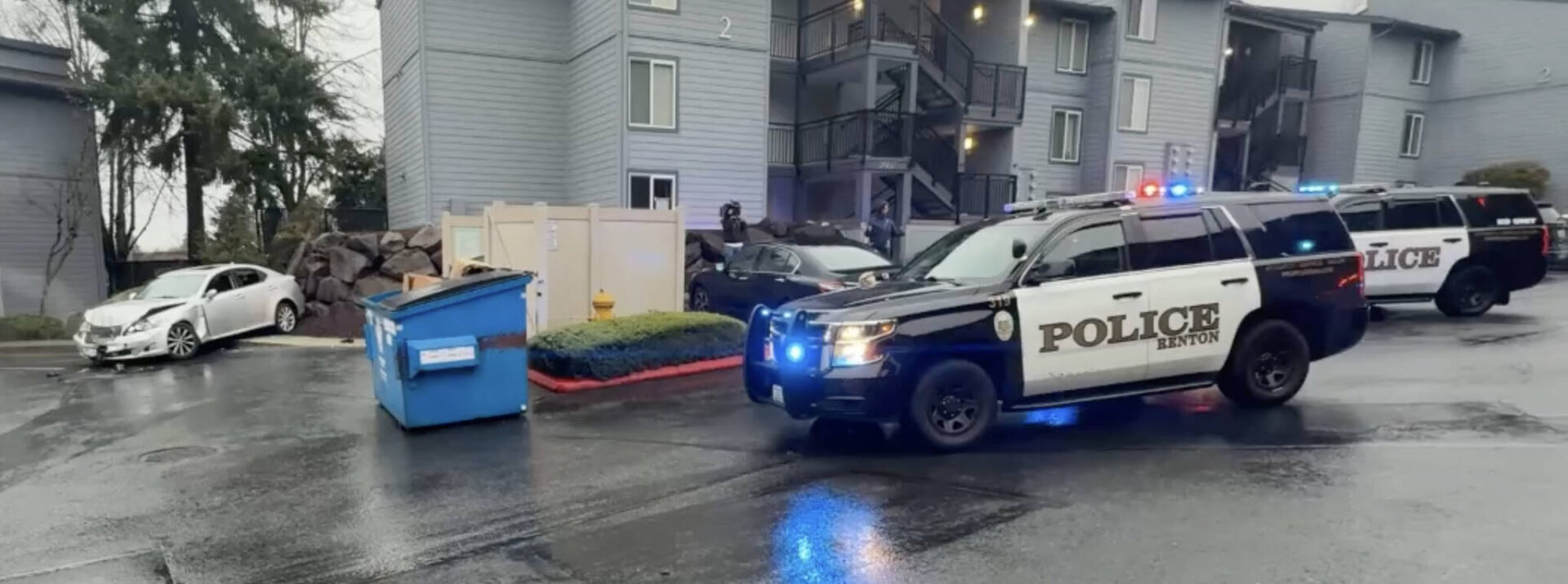 Renton officers arrest man accused of ramming police SUV | Kent Reporter