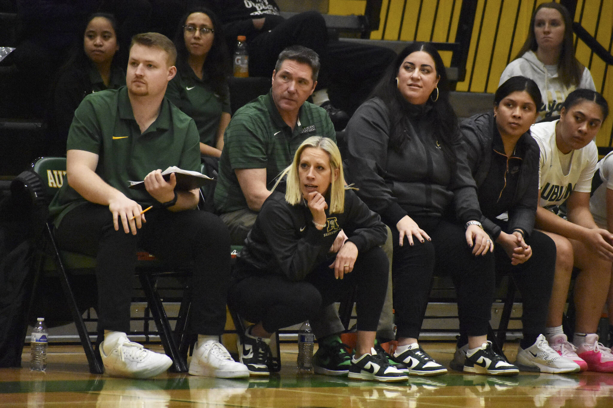 Hansen basketball at Auburn is a family affair | Kent Reporter