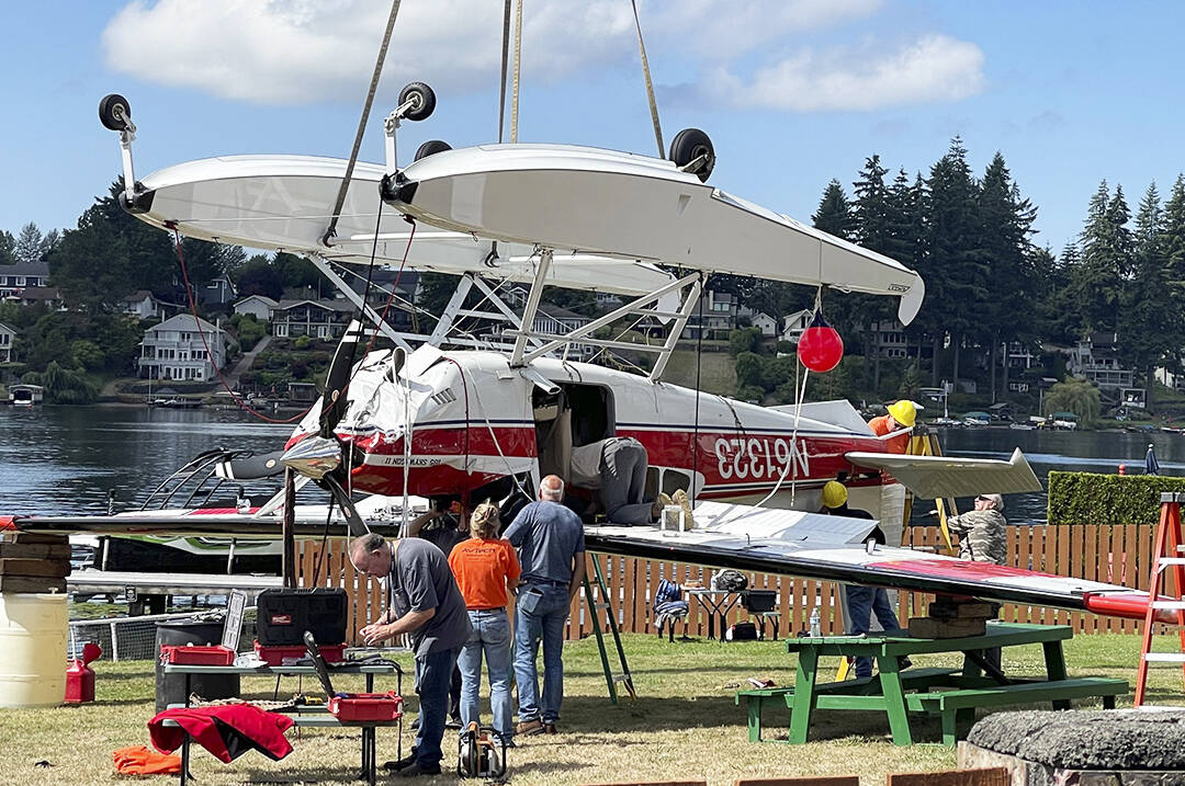 Kent seaplane pilot dies after crash into Lake Meridian | Alan Williams ...