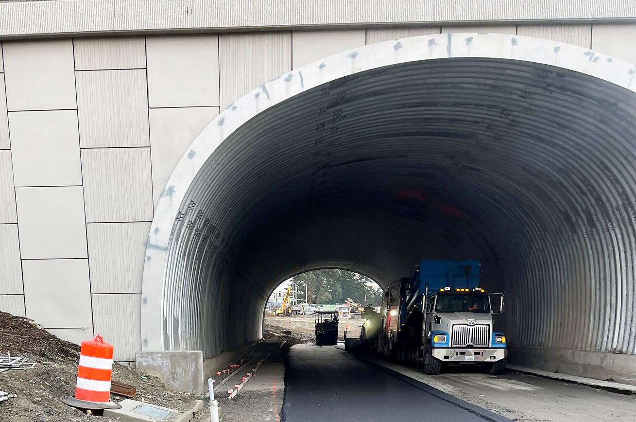 New Veterans Drive tunnel under I-5 in Kent to open to traffic | Kent ...