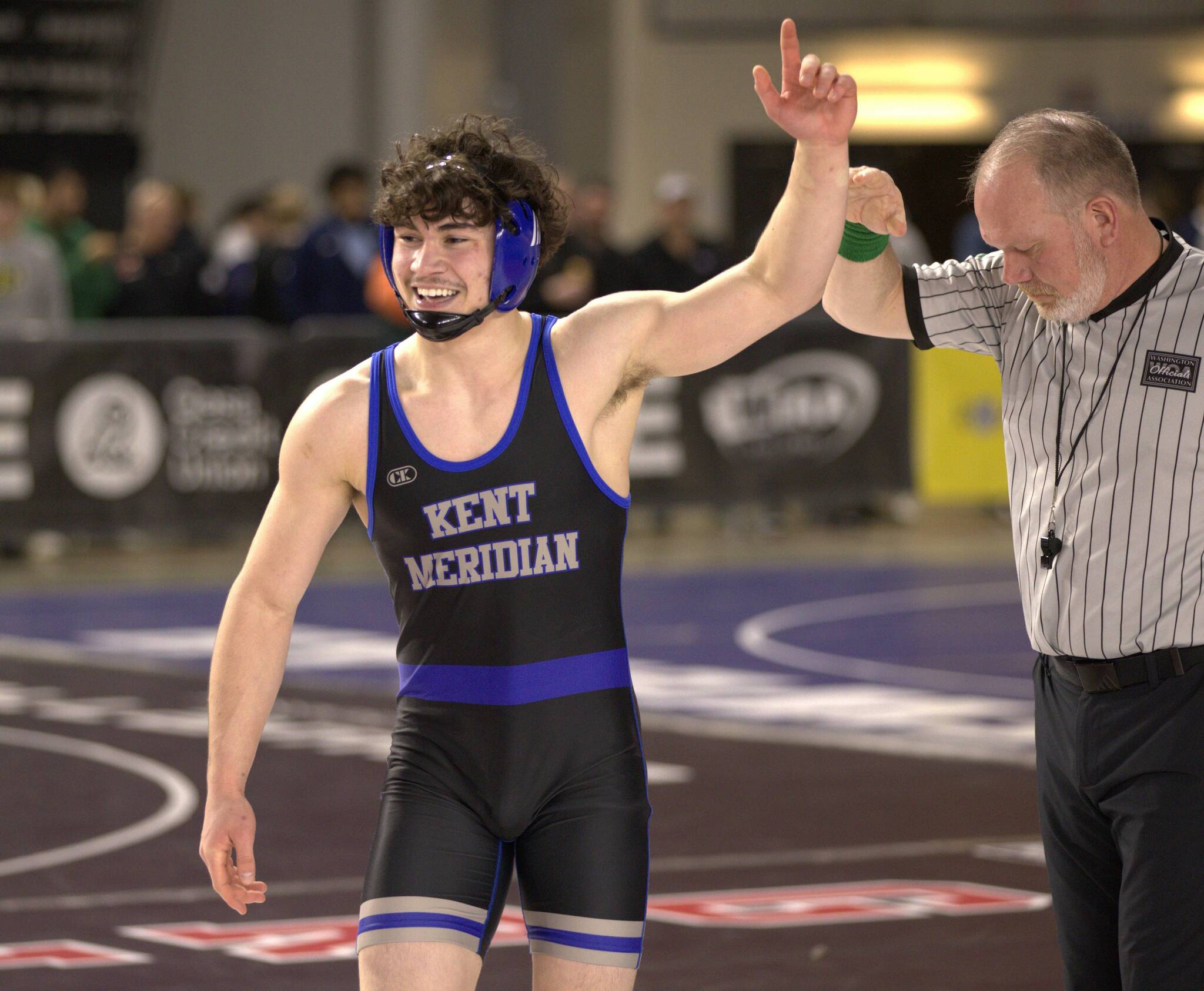 Kent-Meridian boys wrestlers shine on state stage | Kent Reporter