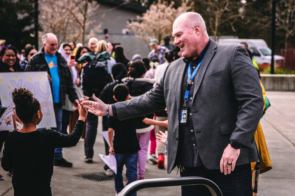 Enumclaw selects Wenzel as superintendent over Kent’s Barringer | Kent ...